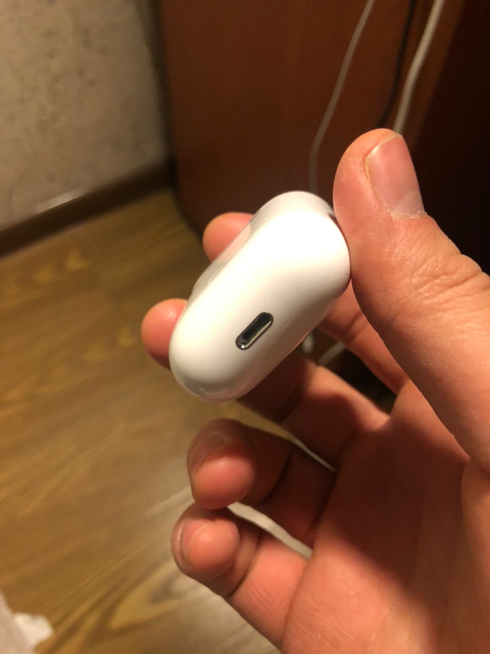 Наушники-гарнитура Apple Airpods MV7N2RU/A White в Алматы - цены ...