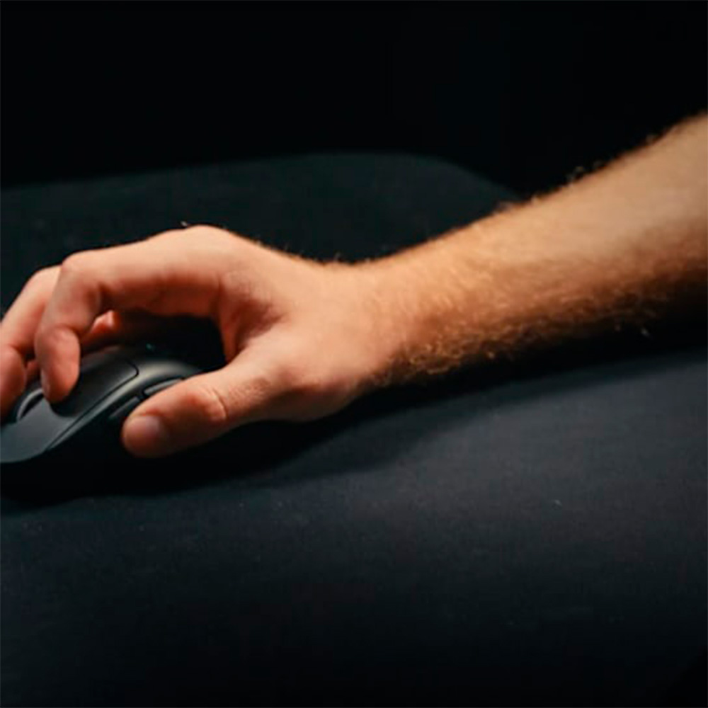 Игровая мышь Logitech PRO X SUPERLIGHT 2C Black (910-007531) в Алматы ...